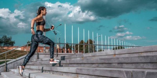 The 5 Most Common Sports Injuries in Female Athletes - The Orthopedic ...